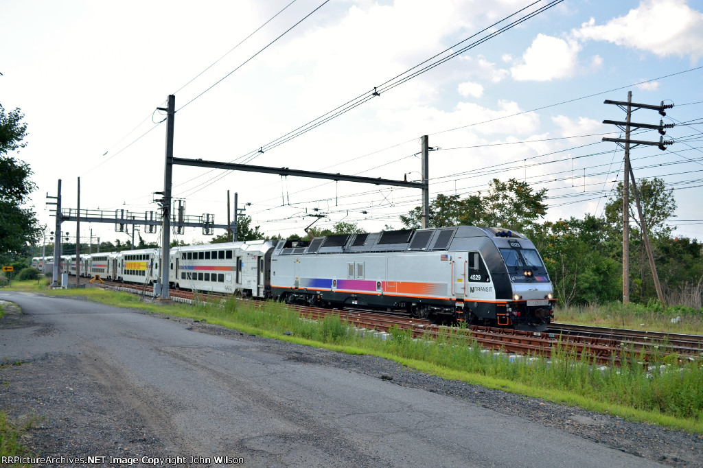 NJT 4529